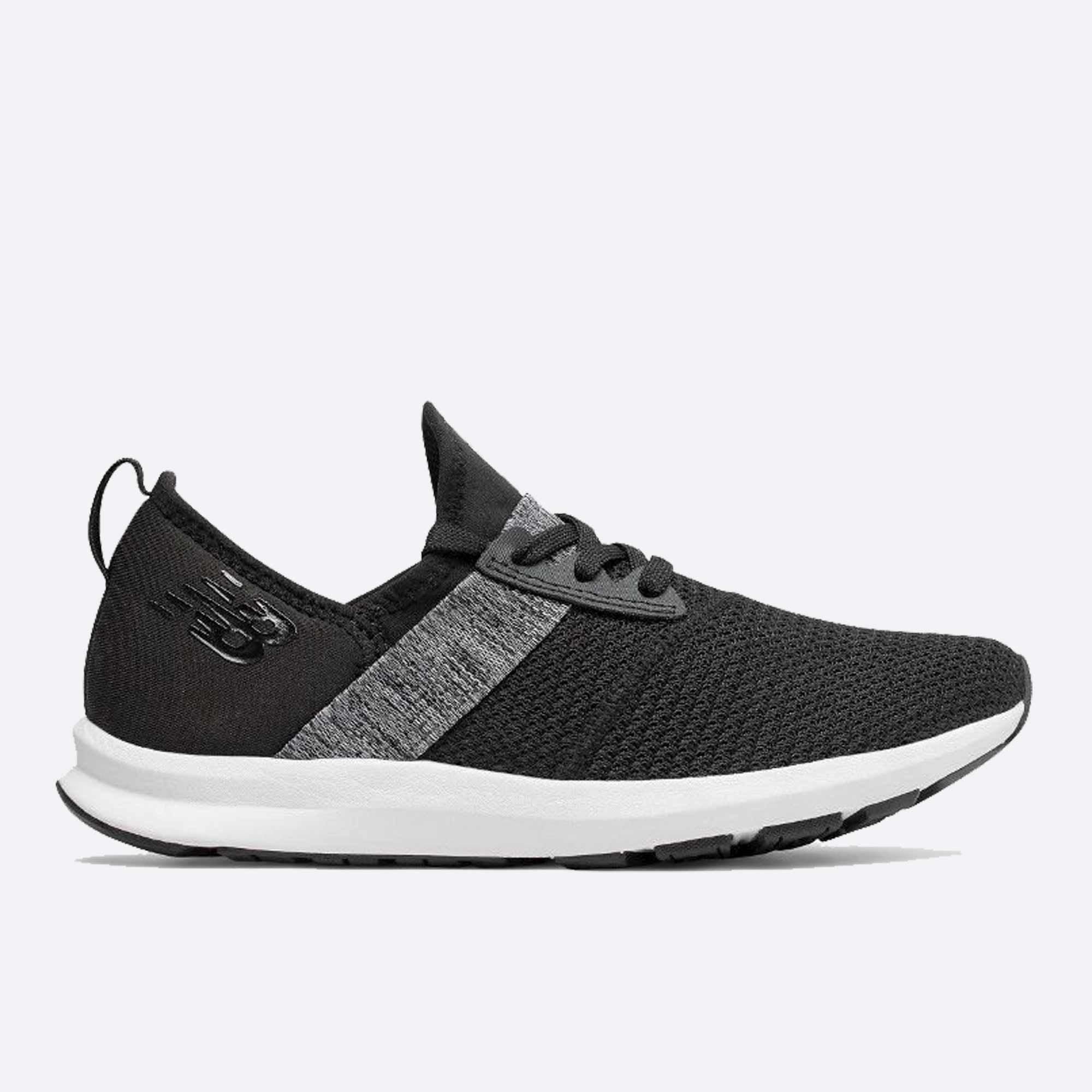 Dámské černé tenisky New Balance WXNRGHA1 | Tenisky.cz